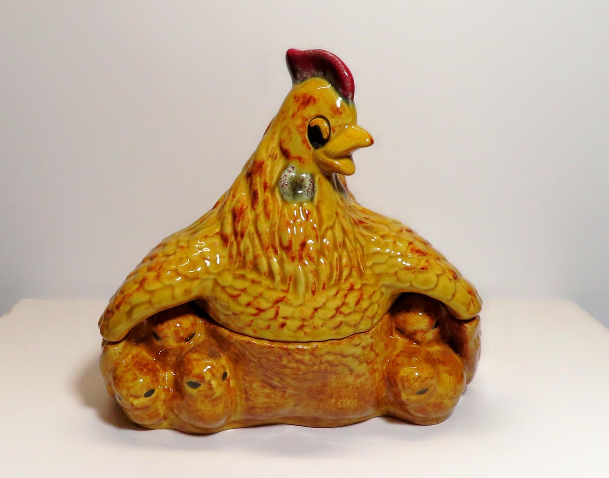 Vintage Ceramic Chickens