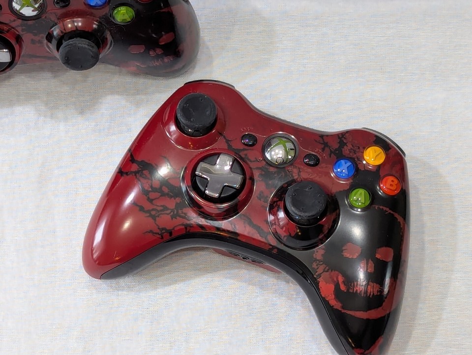 GEARS OF WAR XBOX 360 CONTROLLERS (set of 2) – Limited Edition No ...