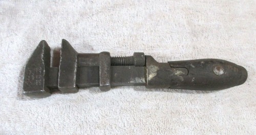 Vintage L Coes Worcester Mass Monkey Pipe Wrench Wood Handle 8 1/4 ...
