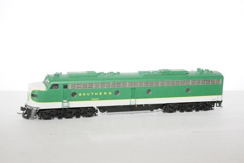 SOUTHERN E8/9 ENGINE NO 2924-"HO SCALE" PROTO 2000 MODEL | eBay