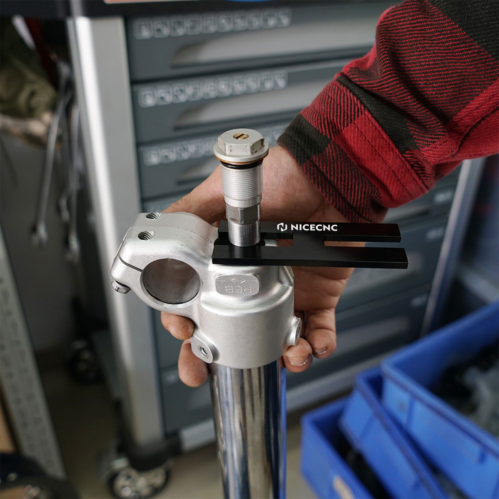 Universal Motorcycle Fork Cartridge Rod Holding Tool Damper Holder ...