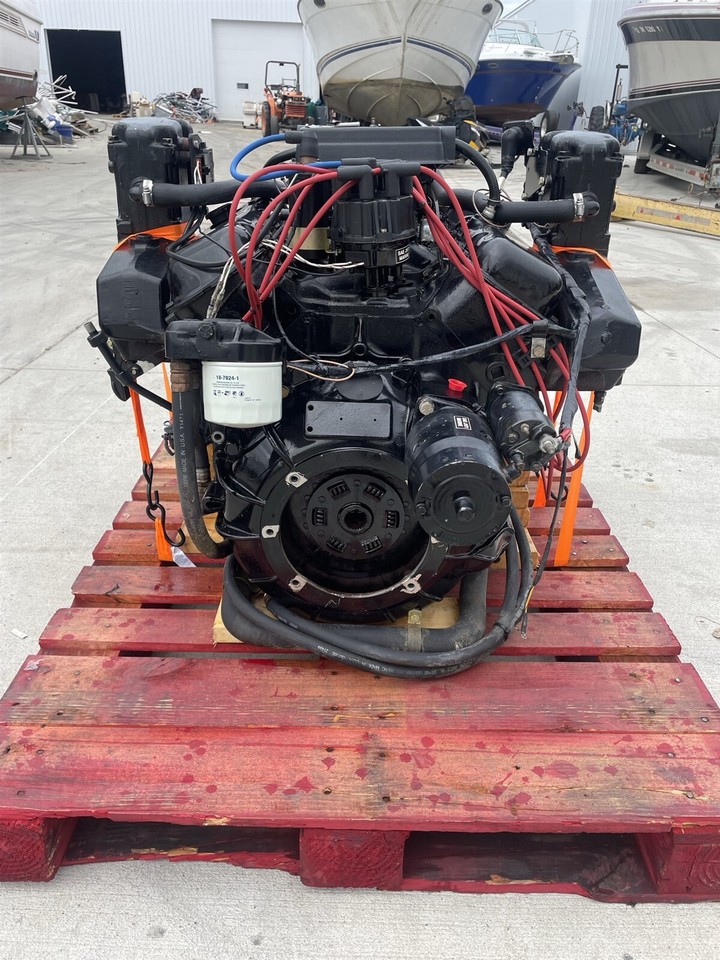 1987 Mercury Marine MerCruiser 7.4L 454 340HP CW Inboard Boat Engine ...