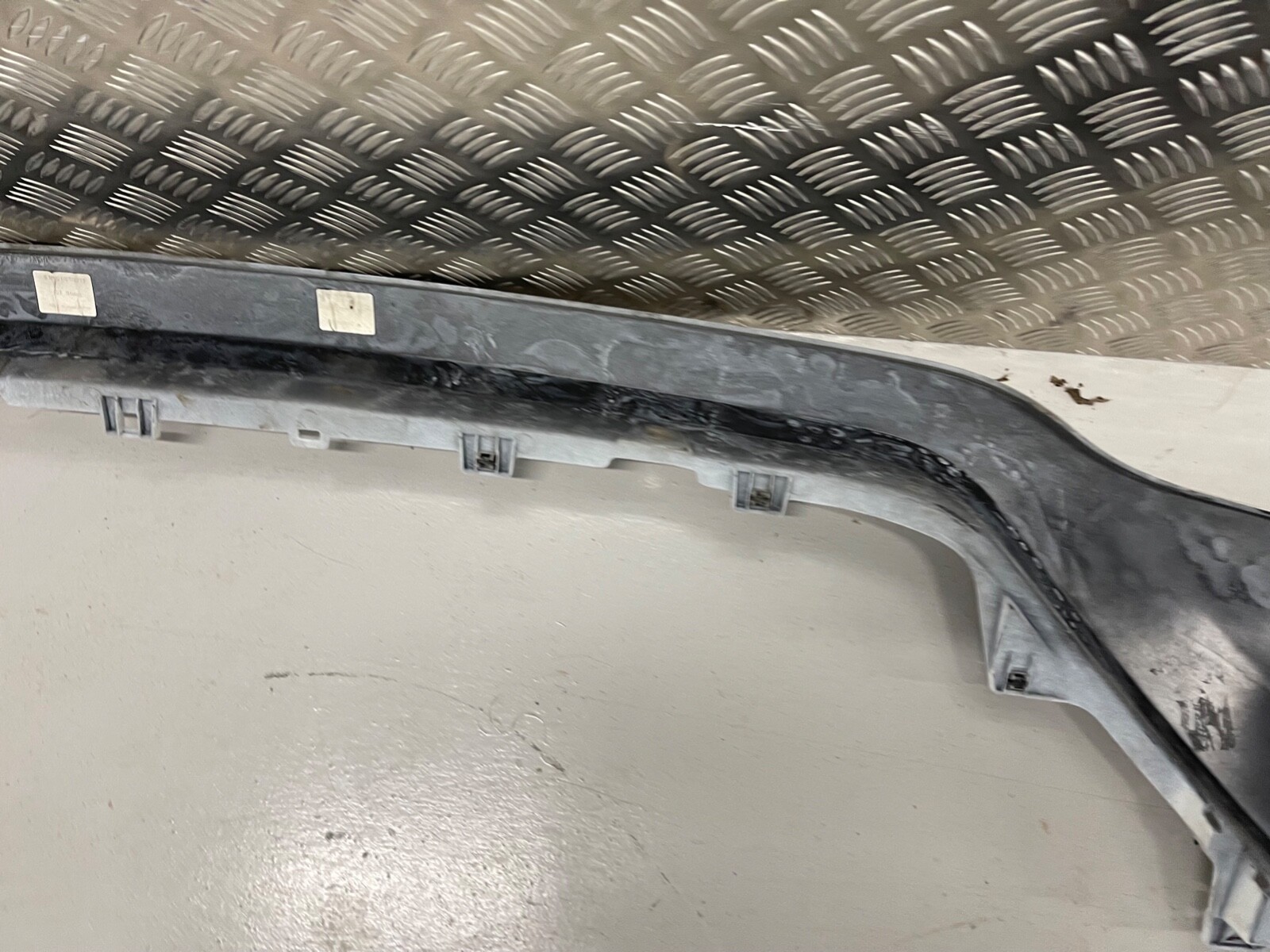 IVECO+DAILY+2014+ONWARD+GENUINE+FRONT+BUMPER+TOP+SECTION+5802324877 for ...