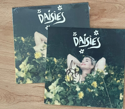 KATY PERRY OFFICIAL SIGNED AUTOGRAPHED DAISIES YELLOW VINYL 7" RECORD ...