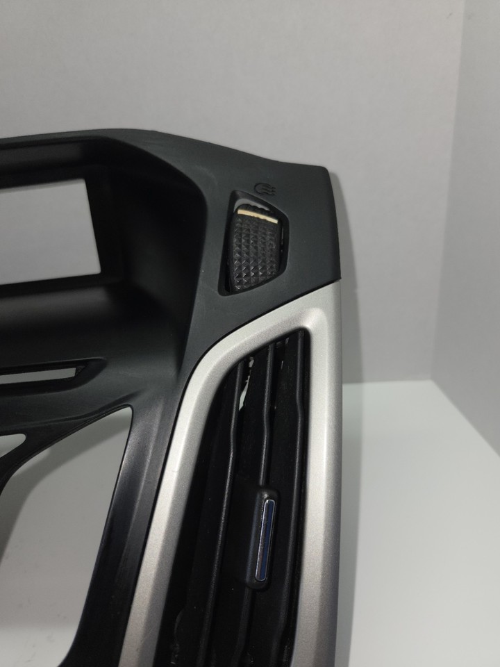 2012-14 Ford Focus Dash Radio Bezel Trim Surround Cover CM51-18835-AAW ...