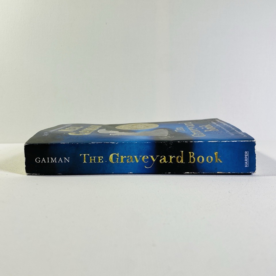 Graveyard Book by Neil Gaiman 2010, Trade Paperback 9780060530945| eBay