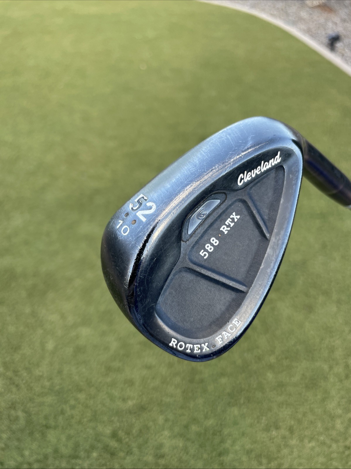Cleveland 588 RTX 52.10 Rotex Face Dynamic Gold Wedge Flex *Needs Grip ...