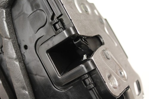 GM Front Door Latch Assembly Part# 13528305 BFM Replaced By 13546496 | eBay