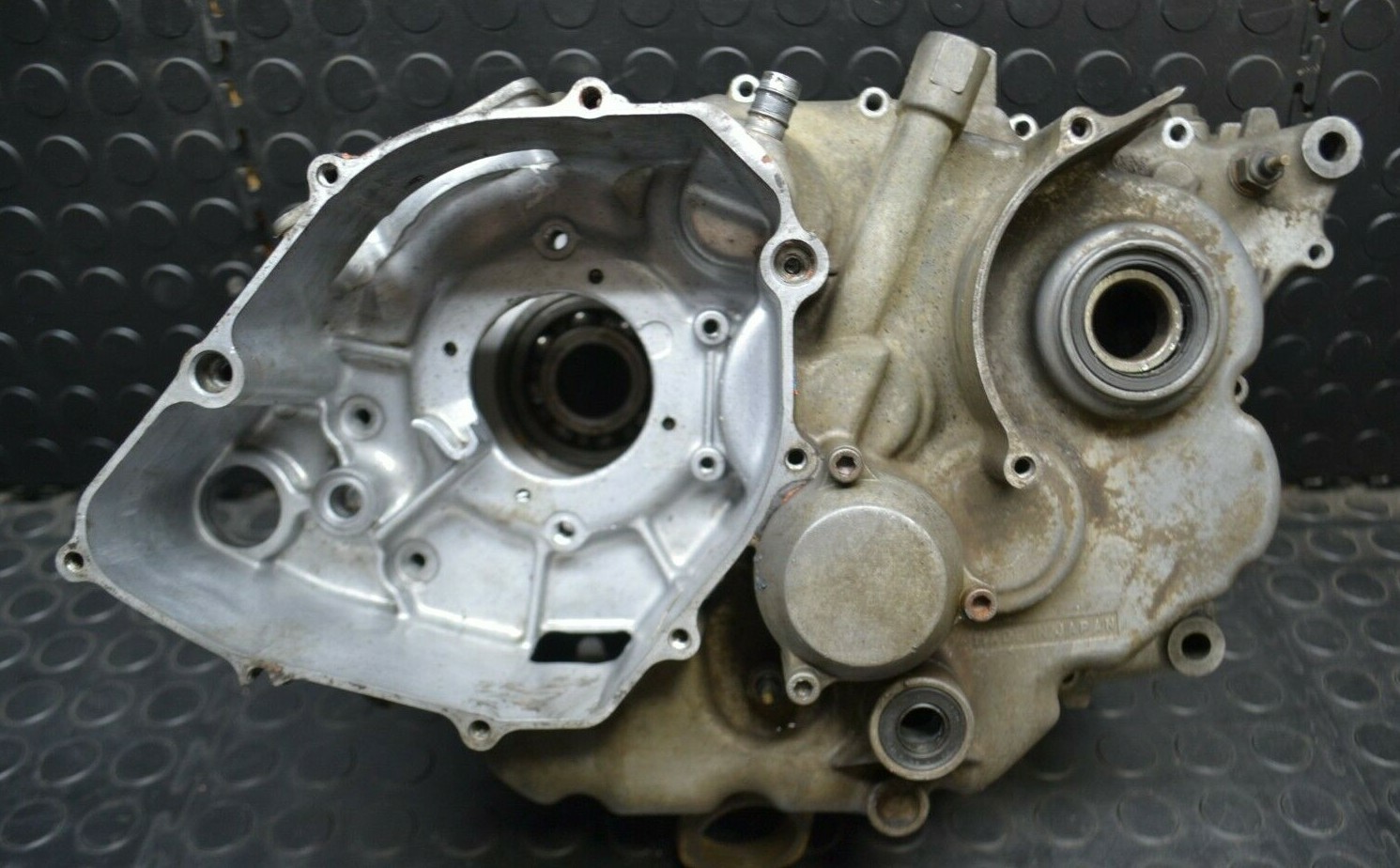 87-13 YAMAHA WARRIOR RAPTOR 350 Engine Motor Crank Case Cases Right ...