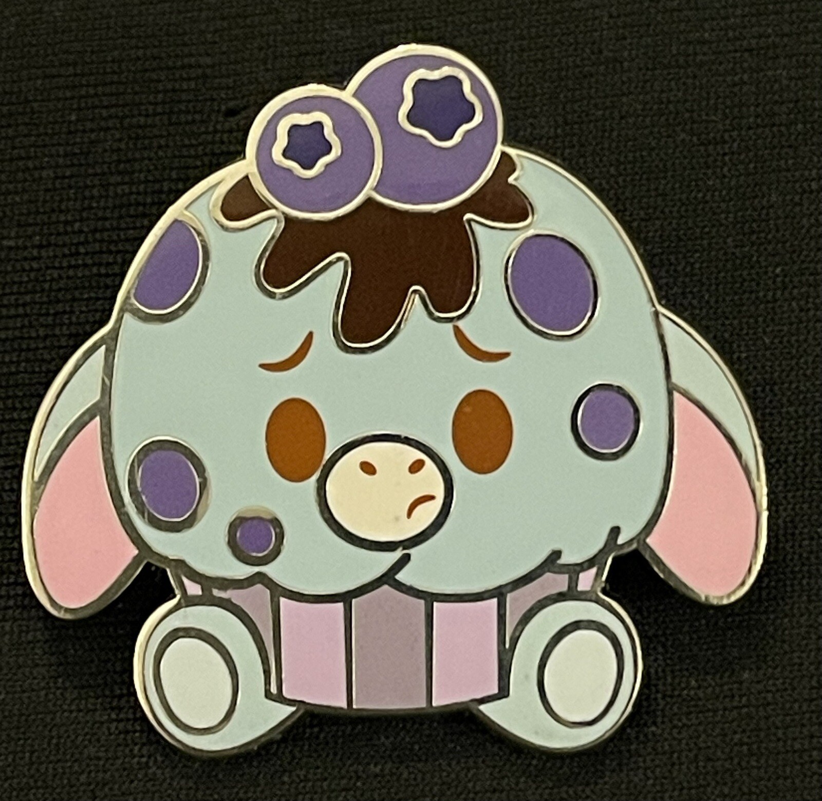 Disney Eeyore Munchling Pin Series 1 Mystery Blueberry Muffin Winnie ...