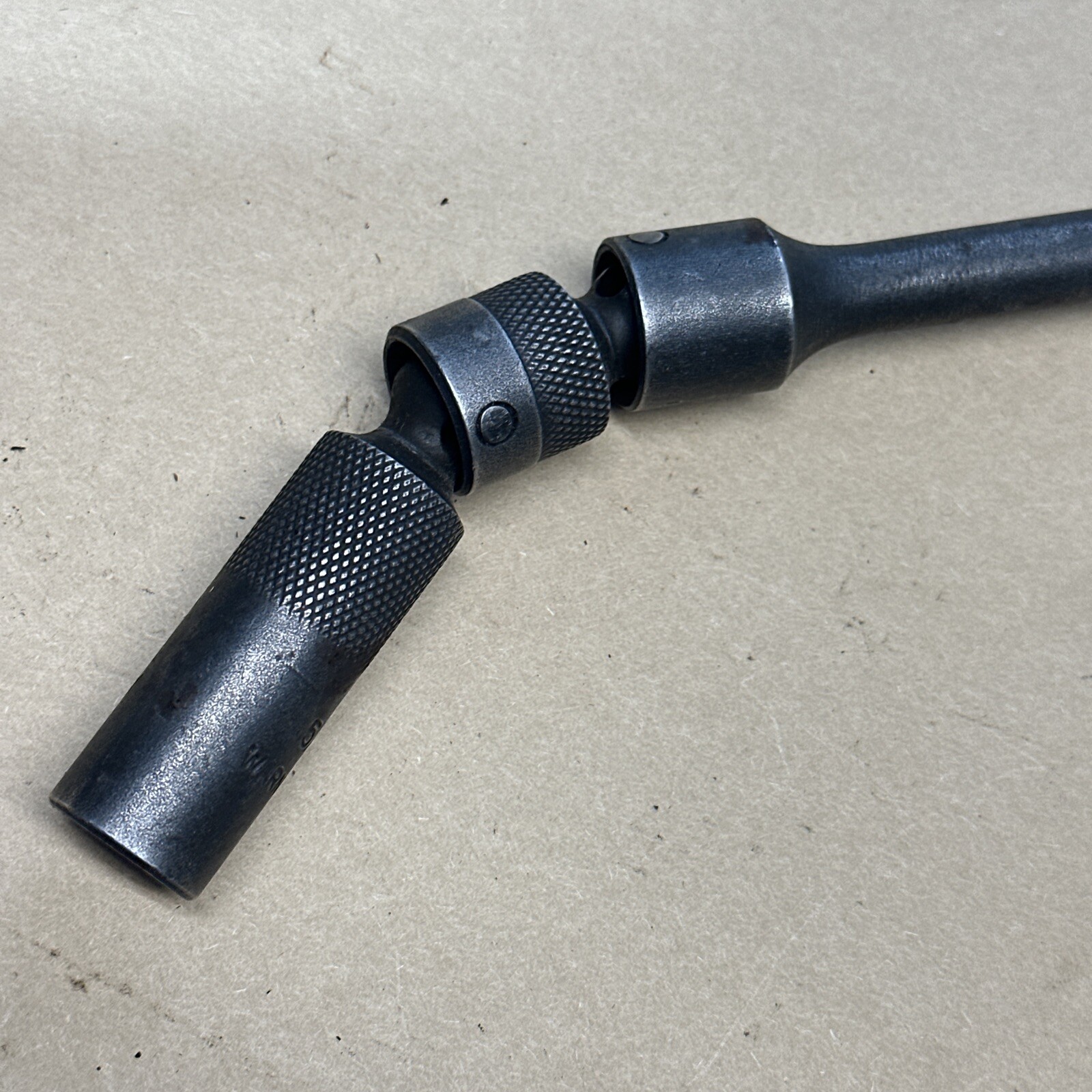 Mac Tools SC170 24" Long Extension With Double Swivel Spark Plug Socket ...