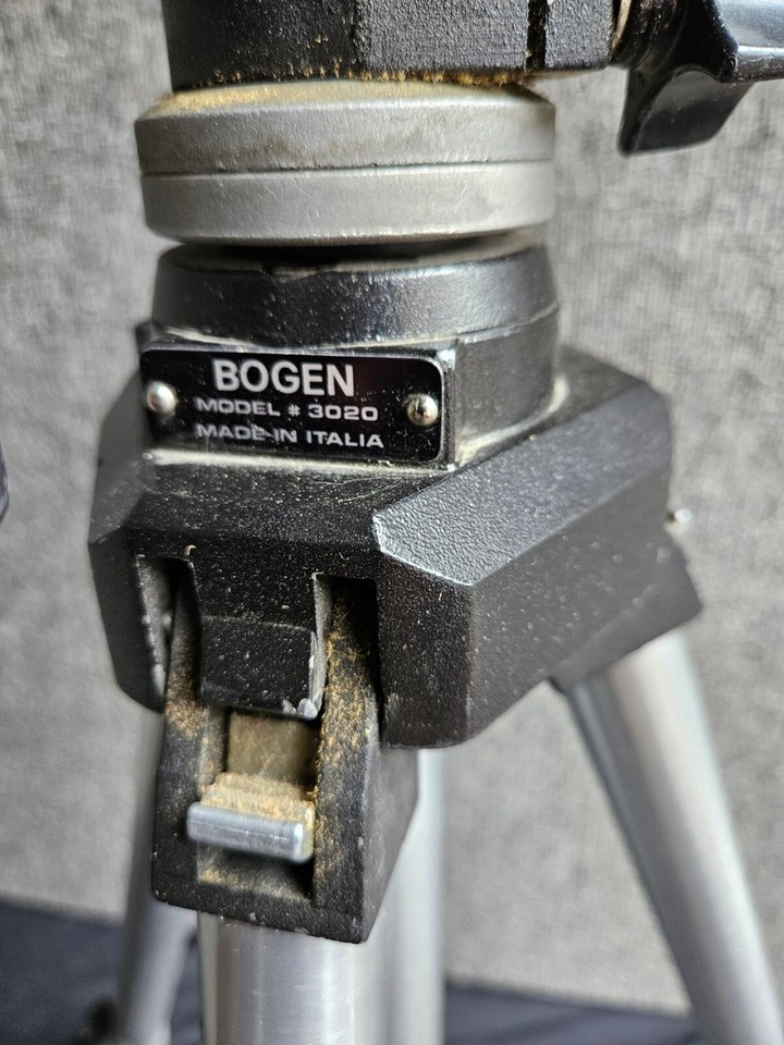 Bogen Manfrotto 3020 Professional Tripod w/ Bogen 3028 Head Made in ...