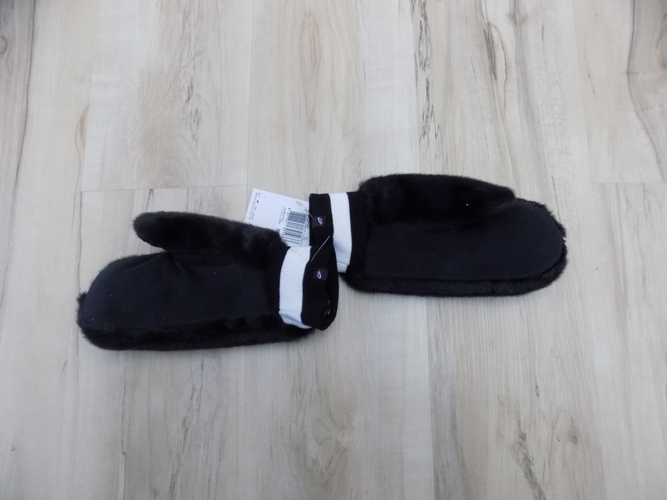 NWT Nike Sportswear NSW Womens Warm Fuzzy Mittens M/L Black | eBay