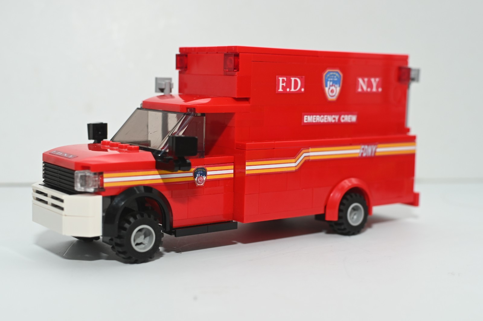 Custom NY Emergency Crew Truck Red Model Compatible and Built with LEGO ...