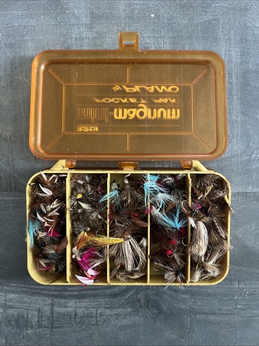 Lot of 220+ Vintage Fly Fishing Flies Lures & Plano Tackle Box | eBay