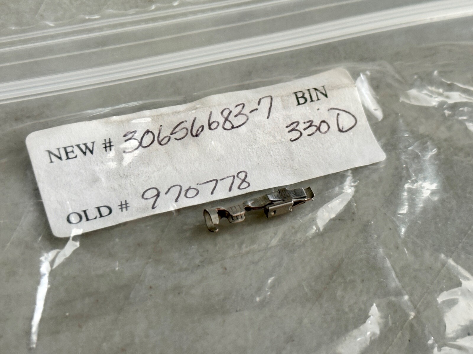 Volvo 30656683 OLD # 970778 Terminal OEM NOS | eBay