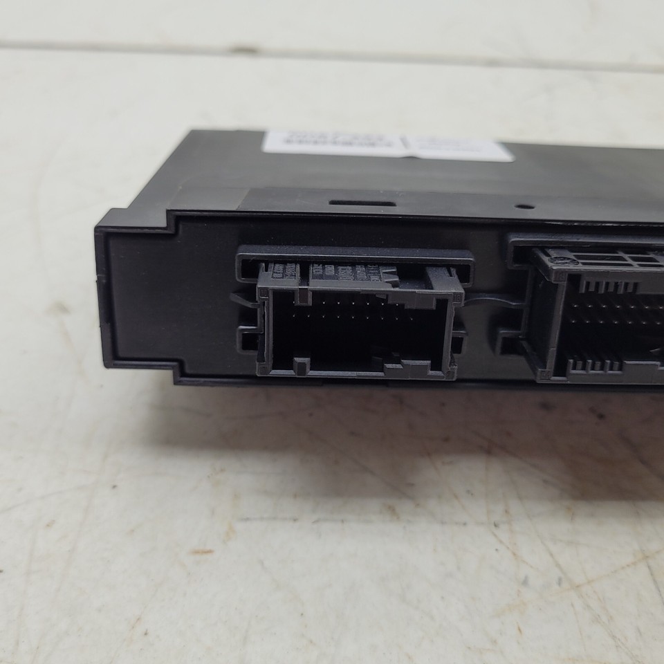 BMW 5 Series F10 F11 BCM Body Control Module Unit ECU 9267525 | eBay