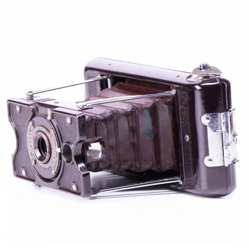 Soho Model B Camera | 100mm lens | Red Bakelite | Great Britain | 1935 ...