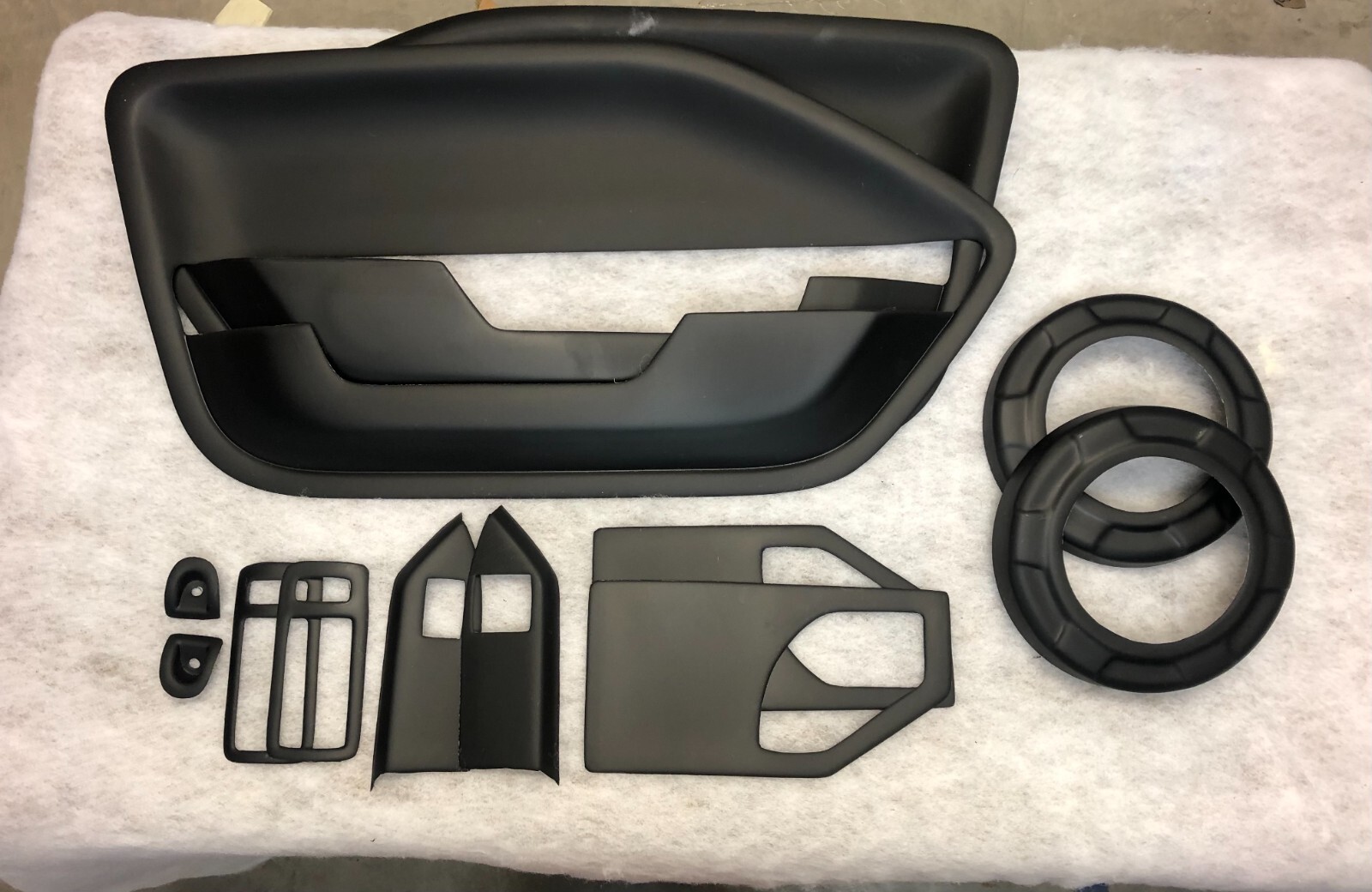 2005-2008 Mustang 12pc. Door Panel Kit Black (matte) | eBay