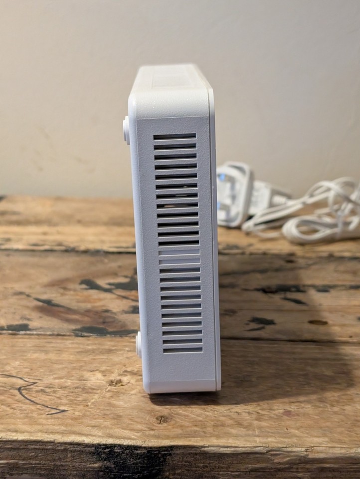 BT Openreach Modem - ECI Telecom - NGA ECI-CPE Modem - B-Focus V-2FUB/r ...