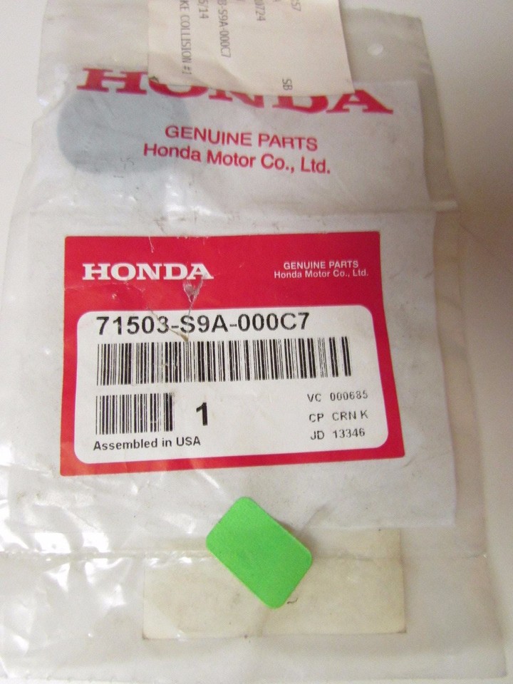 New NOS OEM Honda RR Bumper NH731P Cap 71503-S9A-000C7 | eBay