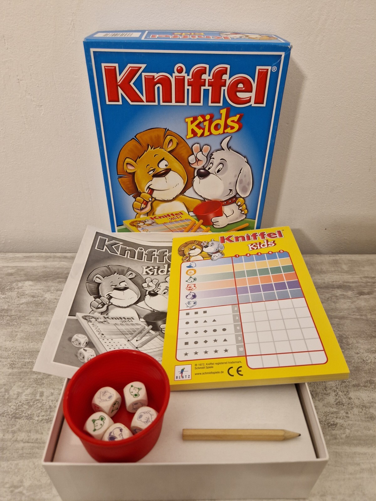 Kniffel Kids Blatz Familienspiel Gesellschaftsspiel Würfelspiel ...