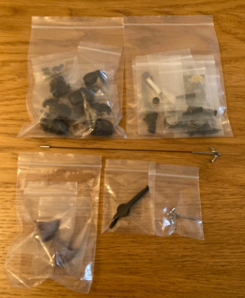 Hot Toys The Batman with Sticky Bomb Gun | eBay UK