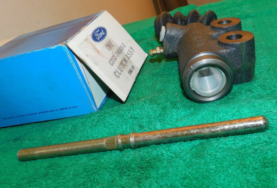 1961-1972 Ford F N C T NT H HT 800 850 950 1000 Truck NOS CLUTCH SLAVE ...