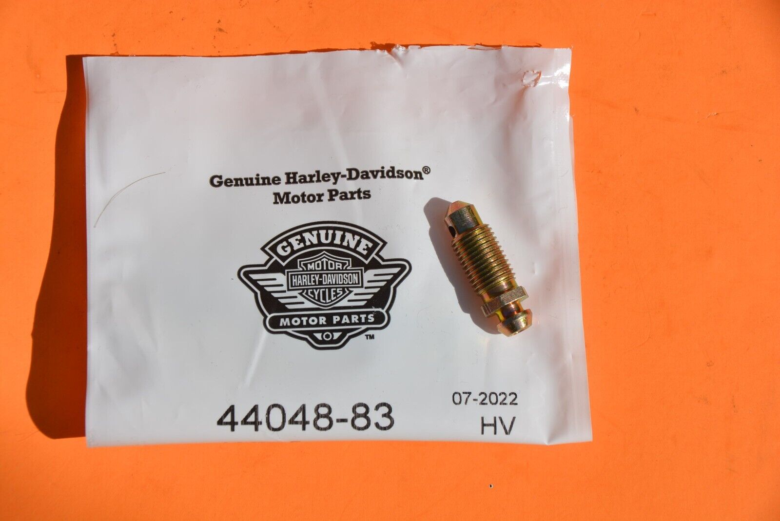 HARLEY NEW OEM 84-17 Bleed Screw Original Harley caliper brake 44048-83 ...