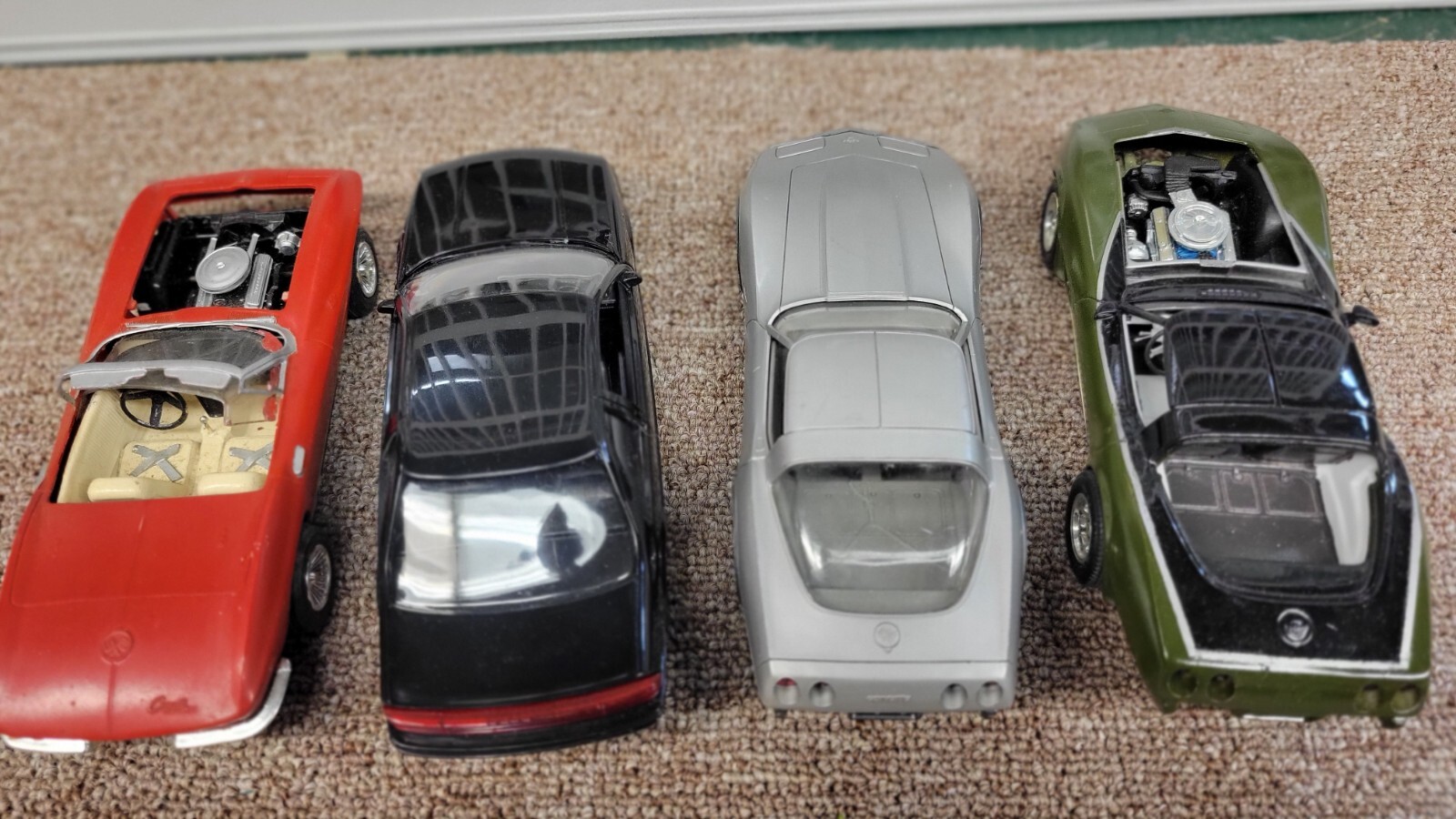 Four-piece Lot Built Plastic Models