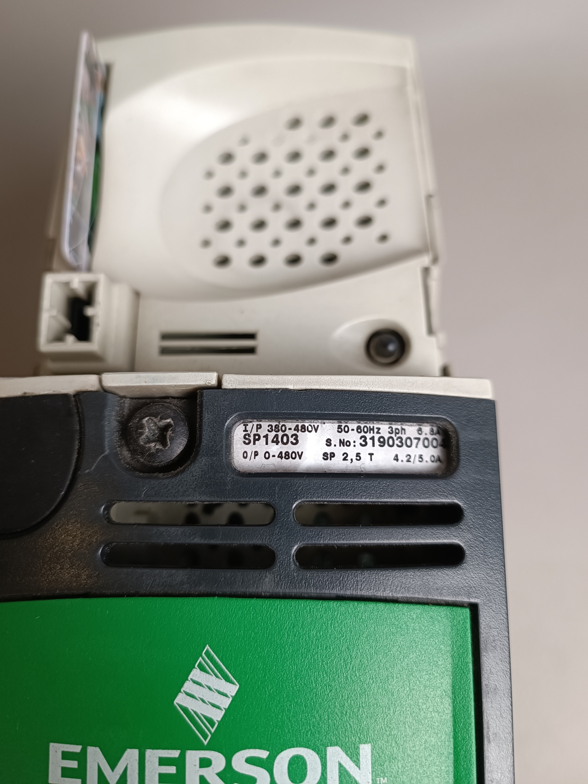 Control Techniques Emerson Unidrive SP1403 ohne Display | eBay