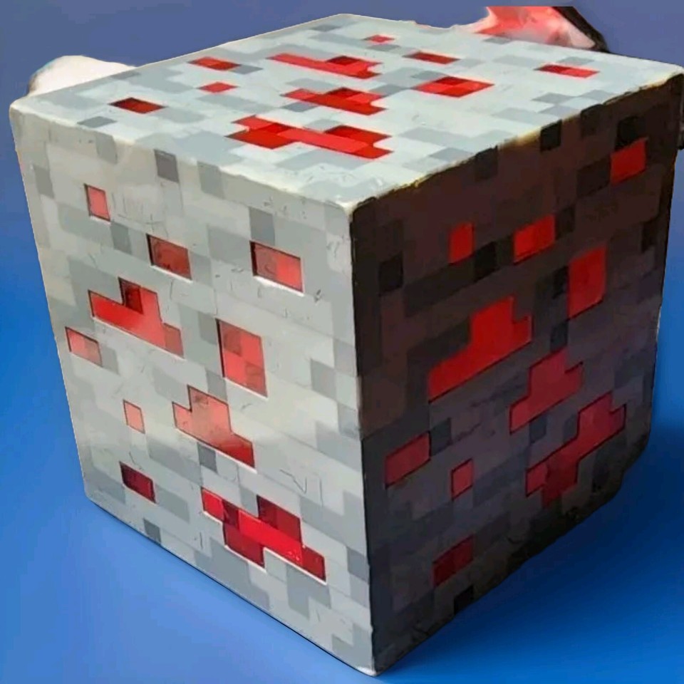 Think Geek MINECRAFT 2012 REDSTONE ORE NIGHTLIGHT Touch Cube Light Up 3 ...