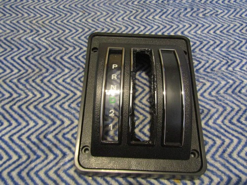 NOS 1971 1972 1973 FORD MUSTANG OR MACH 1 AUTO FLOOR SHIFTER BEZEL D1ZZ ...