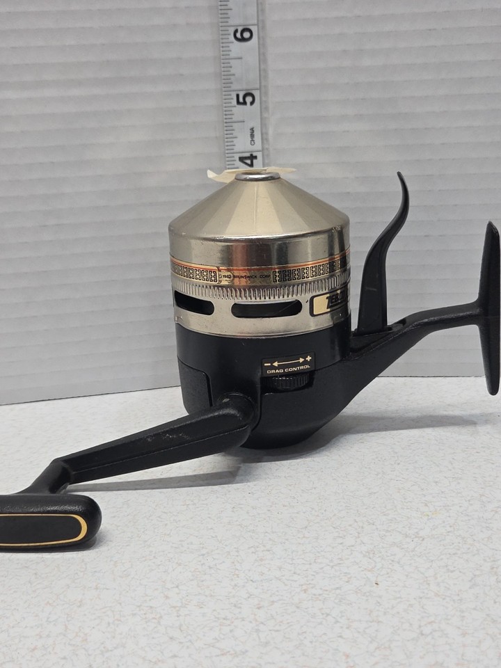 Zebco Omega Underspin Trigger Cast Fishing Reel Spincast Vintage | eBay
