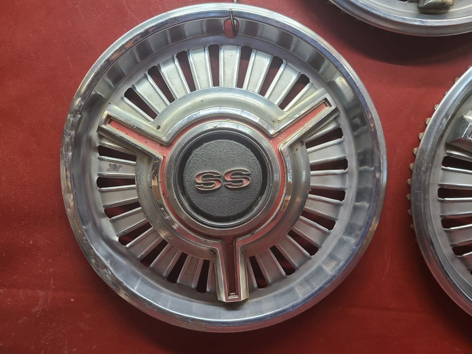1964 1965 1966 CHEVY NOVA CHEVELLE MALIBU SS SPINNER HUBCAPS WHEEL ...
