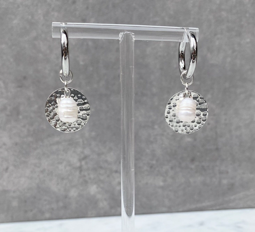 Handmade Silver Real Freshwater Pearl Embossed Disk Pendant Ring Hoop ...