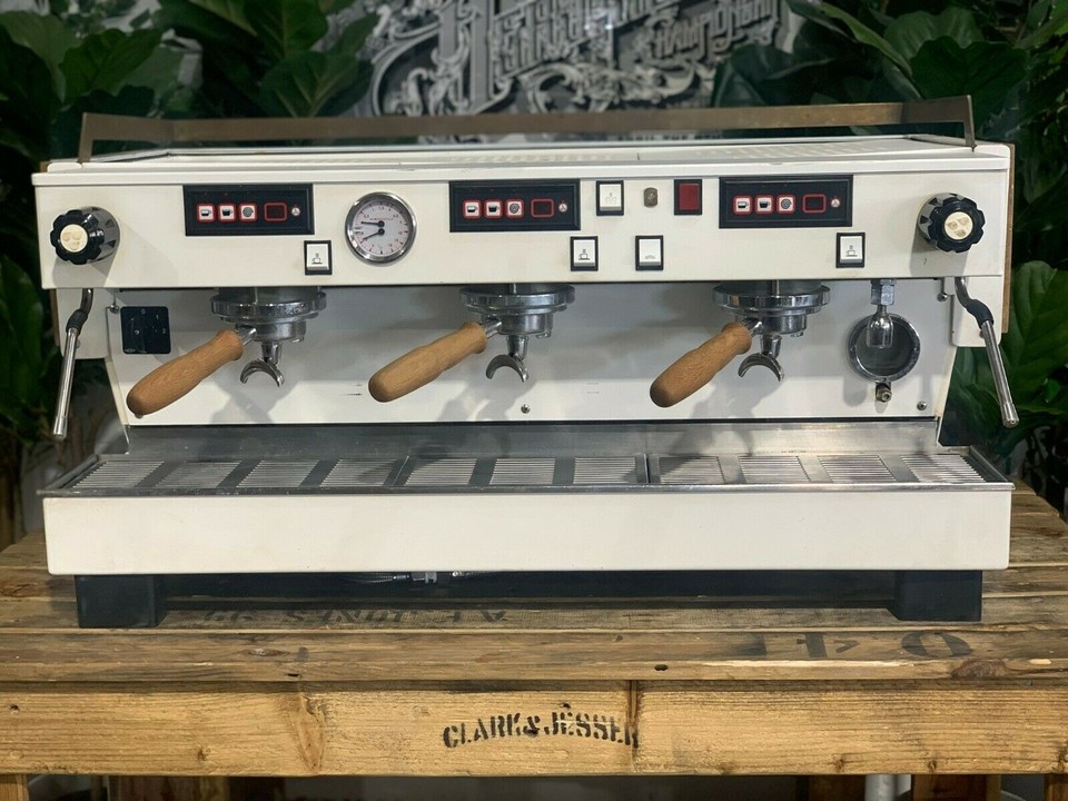 LA MARZOCCO LINEA CLASSIC 3 GROUP WHITE, WOOD & TIMBER HANDLES ESPRESSO ...