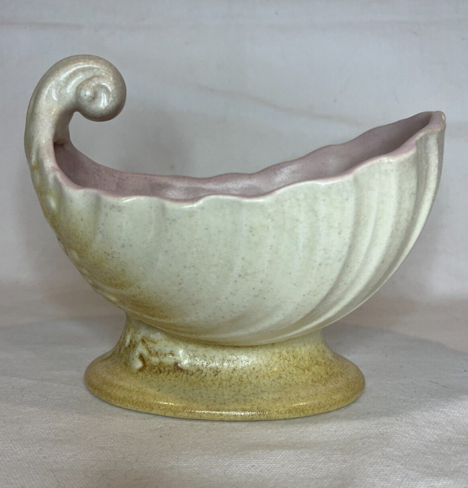 Vintage RumRill Art Pottery by Red Wing Pottery 429 Shell Shape Footed ...