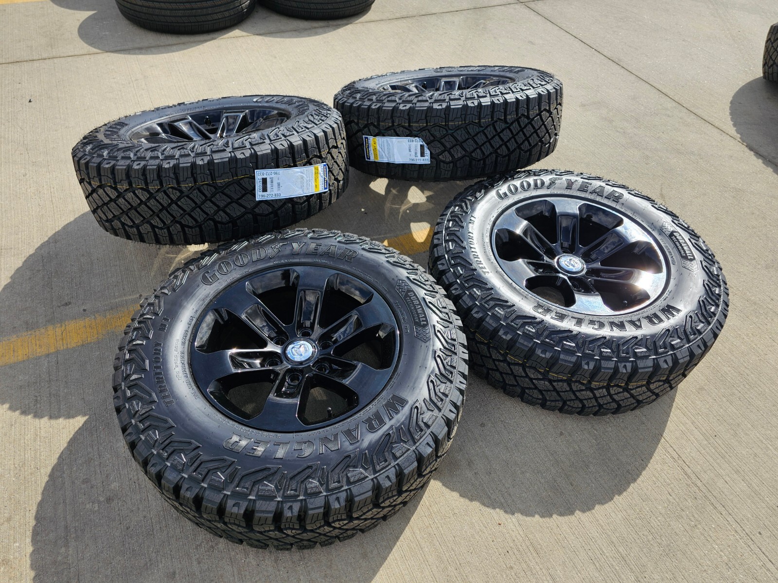 18" Dodge Ram 1500 OEM wheels rims 2672 tires black 2021 2022 2023 2024 ...