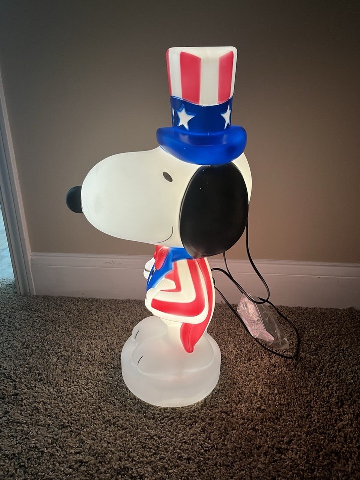 Patriotic 23 inch Snoopy Americana Blow Mold July 4th Plug-In ...