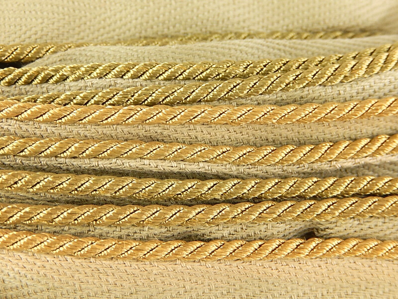 West Coast Trimmings 1/8" Twist Cord w/Sewing Lip. Avocado-Gold. 12 ...