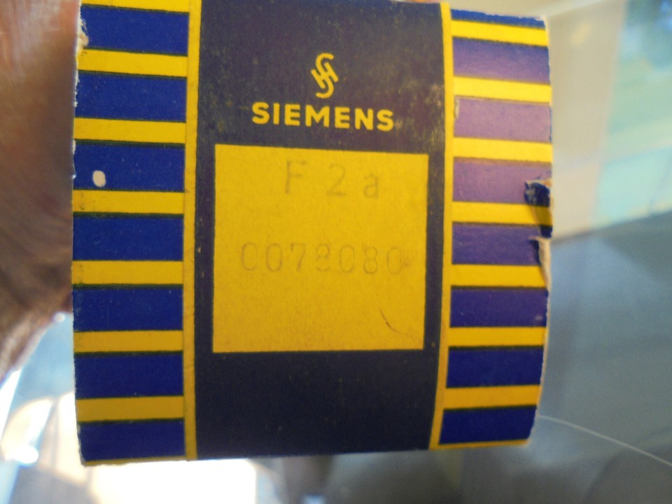 SIEMENS F2a NEW OLD STOCK NEW IN BOX GERMAN VINTAGE VALVE TUBE- FOR ...