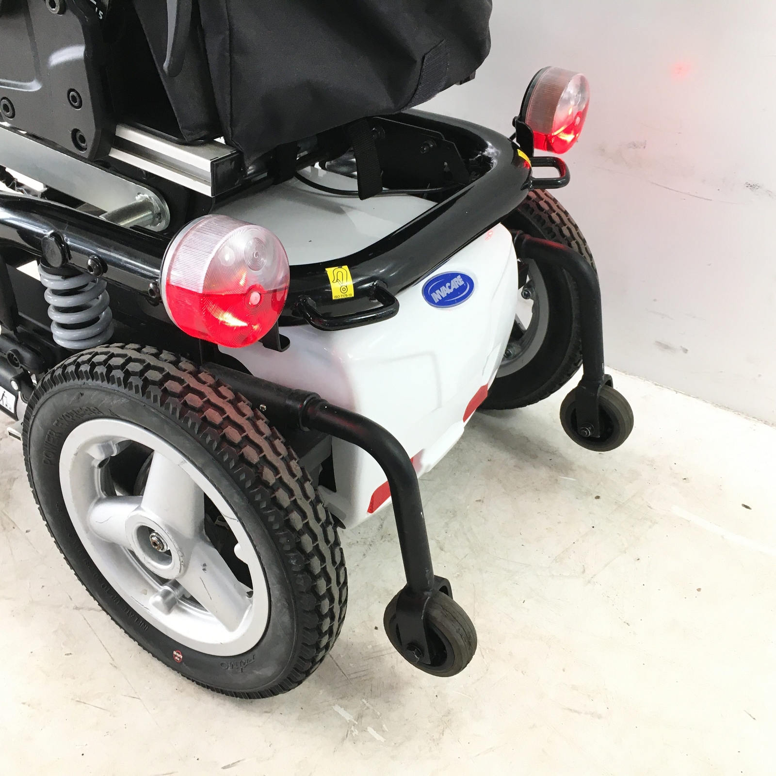 Elektrorollstuhl Invacare Bora Elektromobil E-Rollstuhl 6 km/h E ...