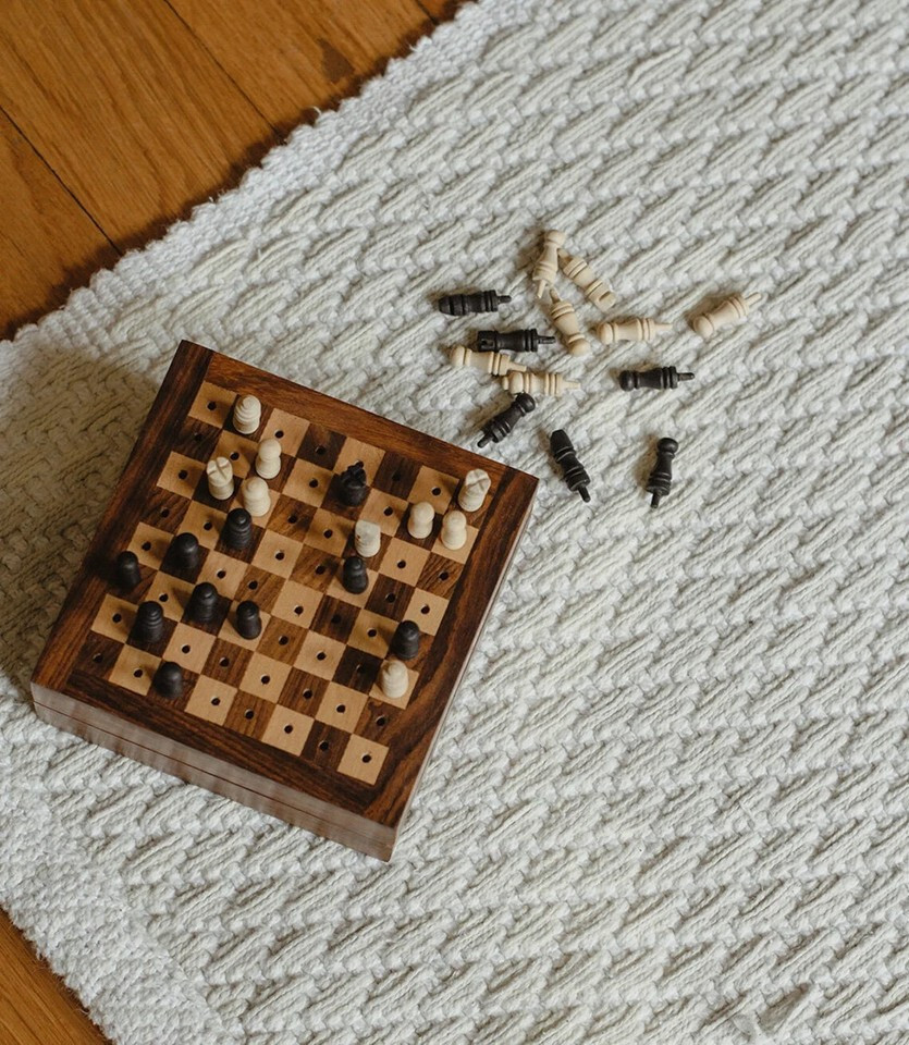 Pocket Wooden Mini Travel Chess Board Game Set Portable Peg Pieces Gift ...