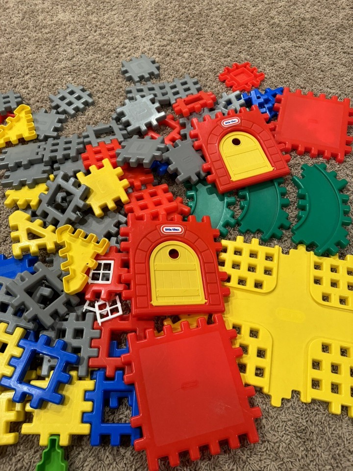 Lot of Little Tikes Wee Waffle Building Blocks - Variety - 80+ | eBay