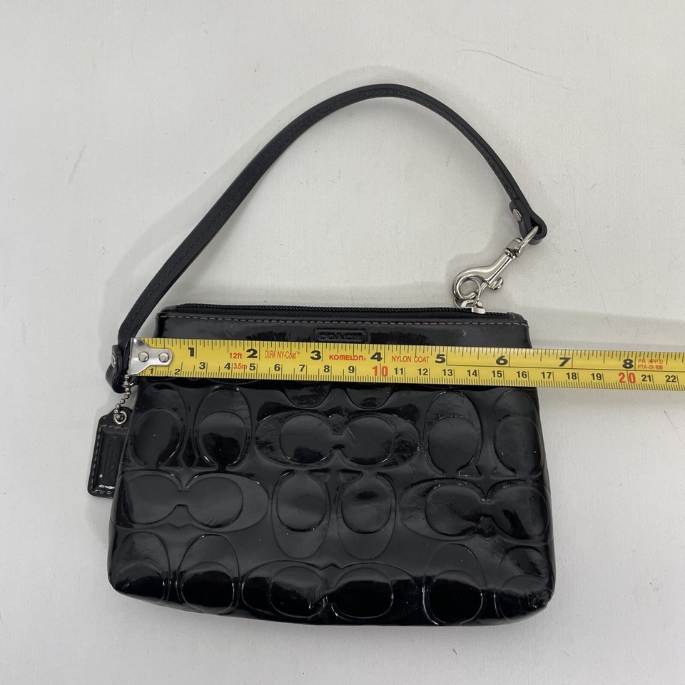 Coach Clutch w/ Short Clasp-On Handle Signature Patent Leather Purse ...