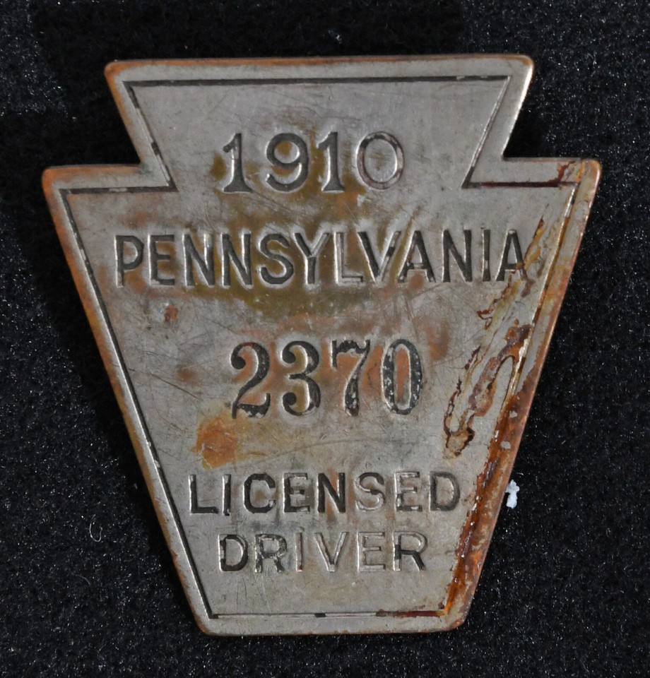 1910 Pennsylvania Licensed Driver (Paid Operator) Pinback Badge ...