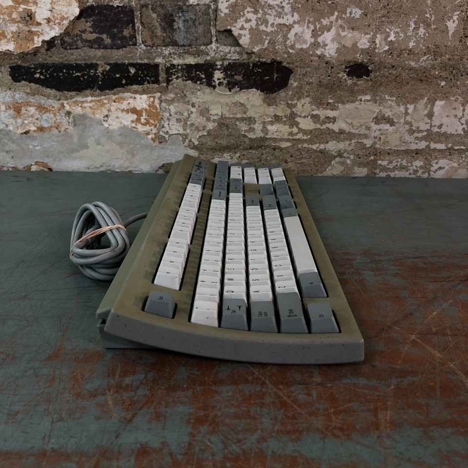 Silicon Graphics SGI Keyboard Granite 062-0002-001 RT6856T PS/2 | eBay