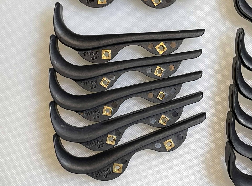 HOYT Target Grip, RH, Just 1 Grip Only | eBay