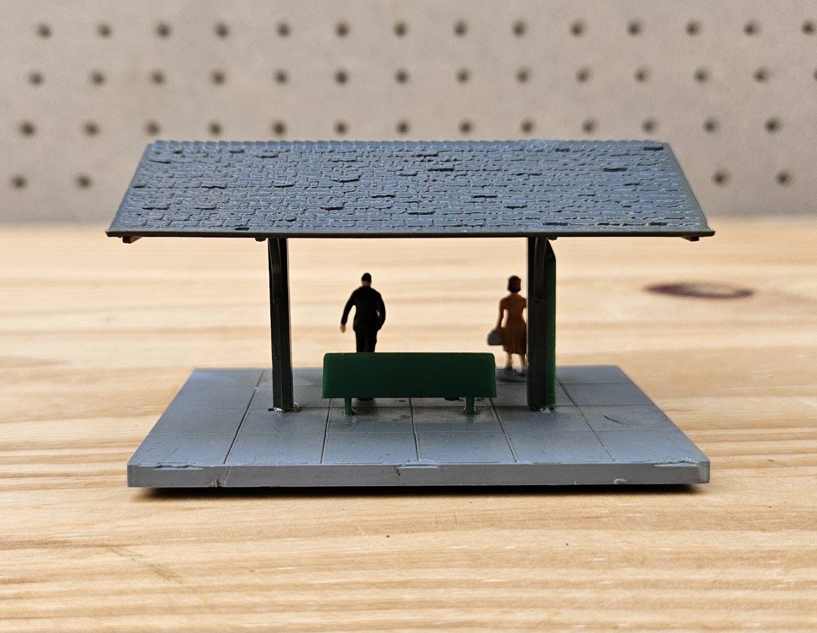 Vintage HO Scale Platform Station Hillside Railroad Layout Structure ...